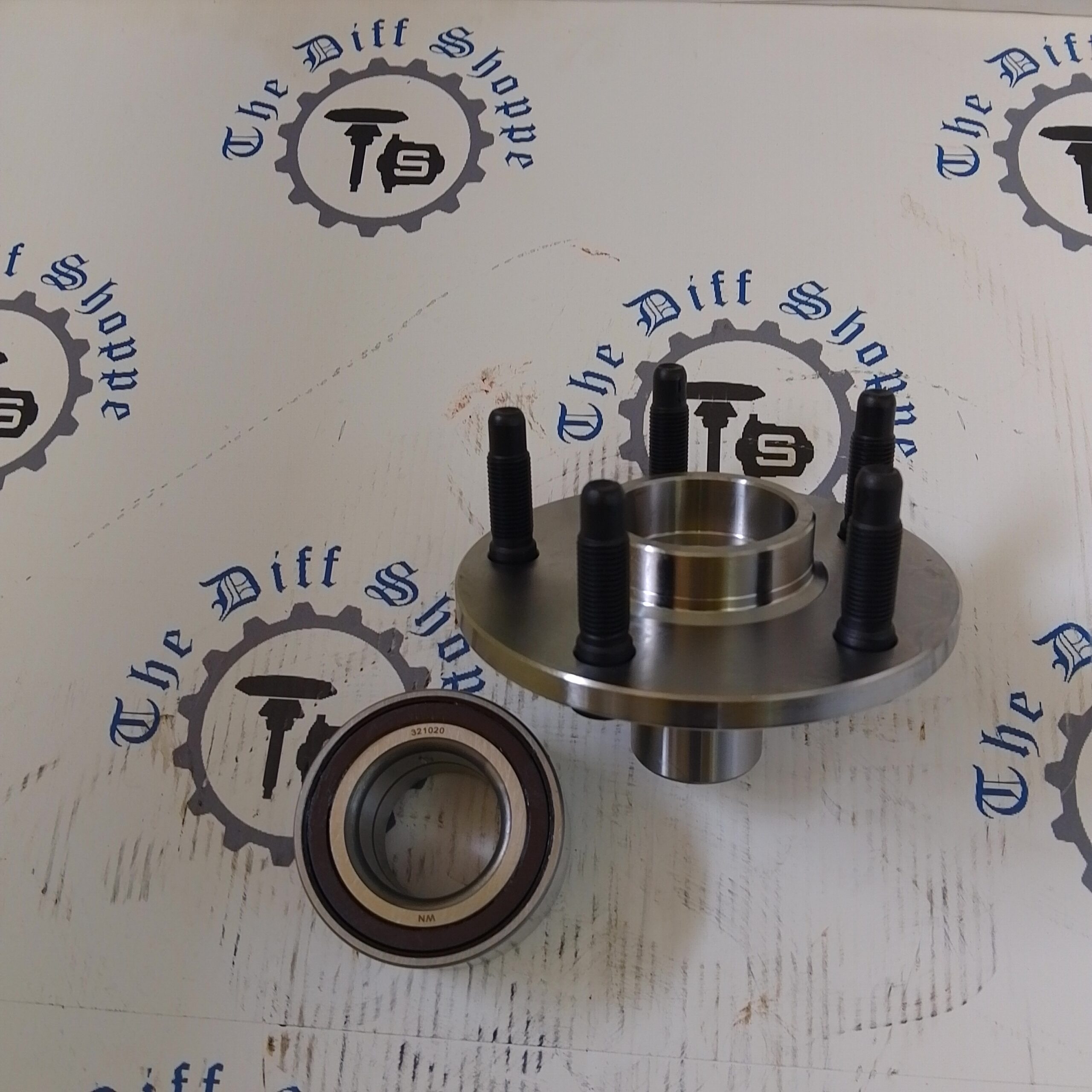 VE VF Rear Wheel Bearing HUB KIT- The Diff Shoppe